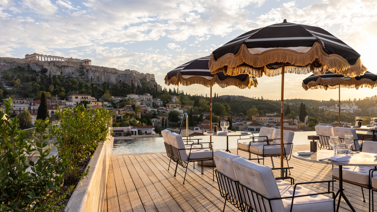 Athens Fine Dining | Grecotel The Dolli at Acropolis