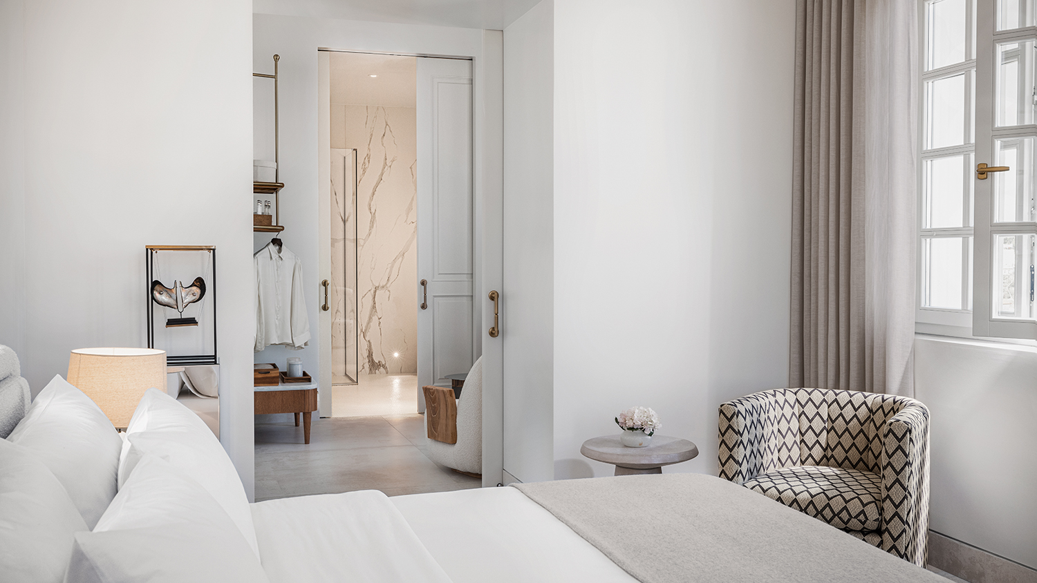 Luxury Junior Suite | Grecotel The Dolli at Acropolis Athens
